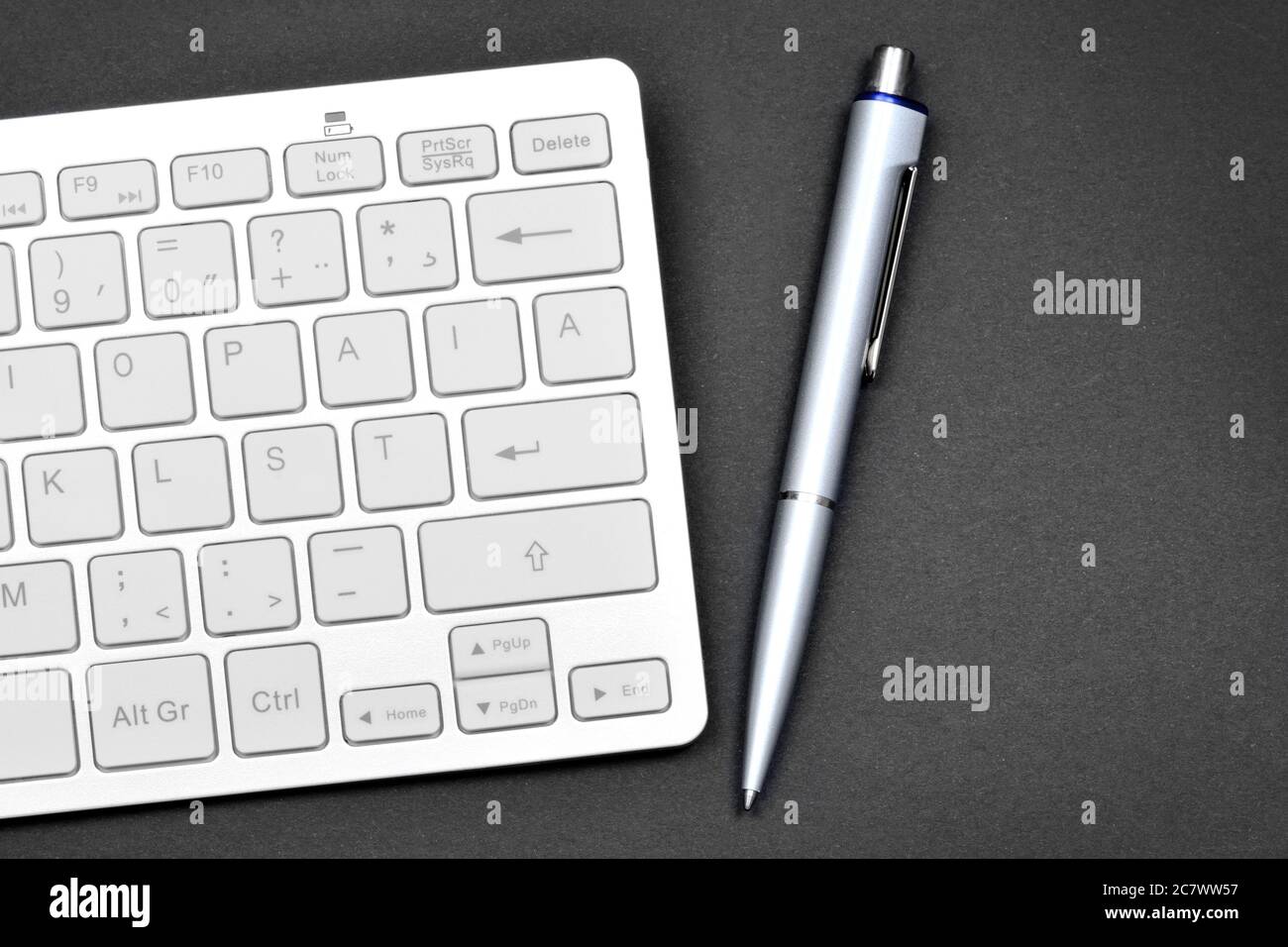 Desk device hi-res stock photography and images - Alamy