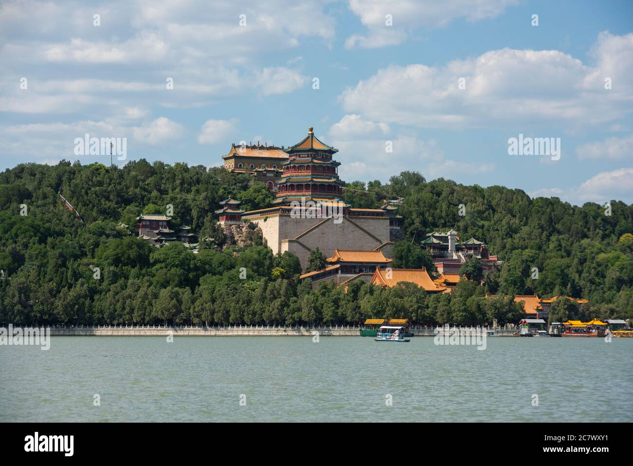 Historical asian temple on the coast of the sea Stock Photo - Alamy