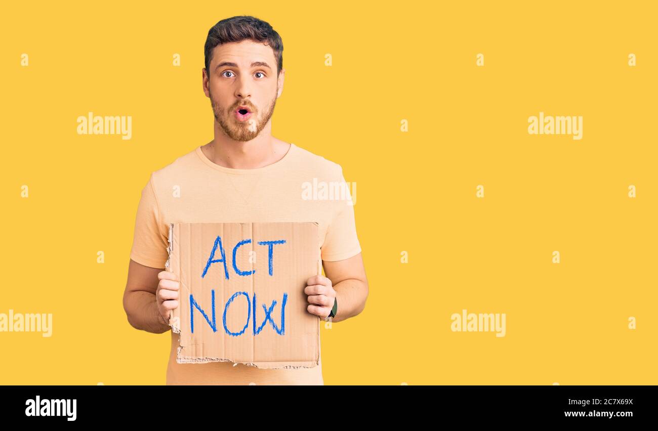 Funny young man acting surprised hi-res stock photography and images ...