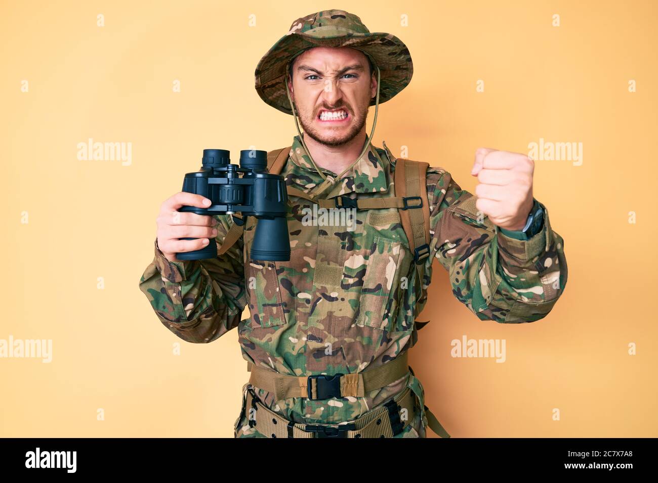 Aggressive soldier man holding hi-res stock photography and images - Alamy