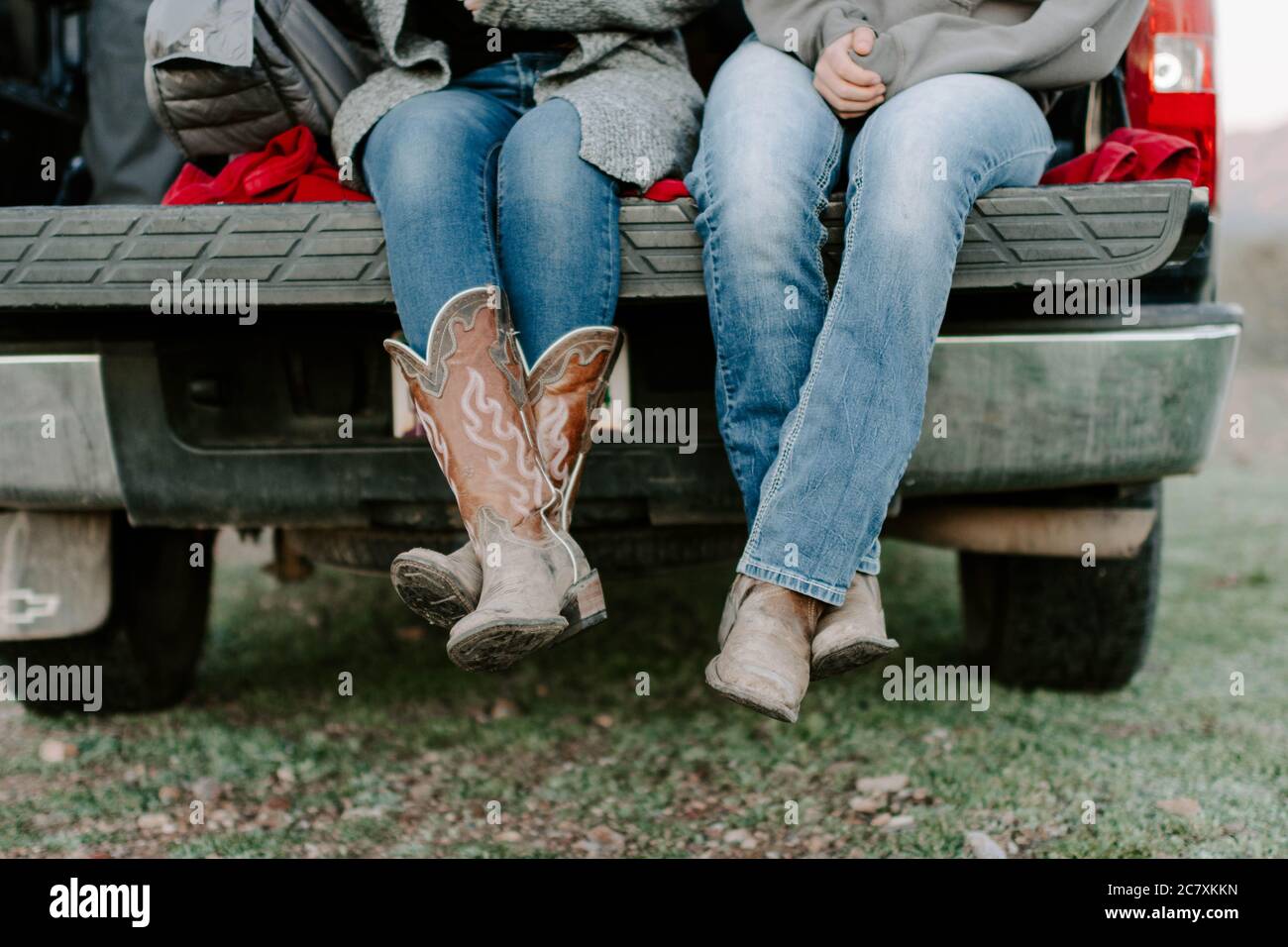 Black woman sitting in vintage car hi-res stock photography and images ...