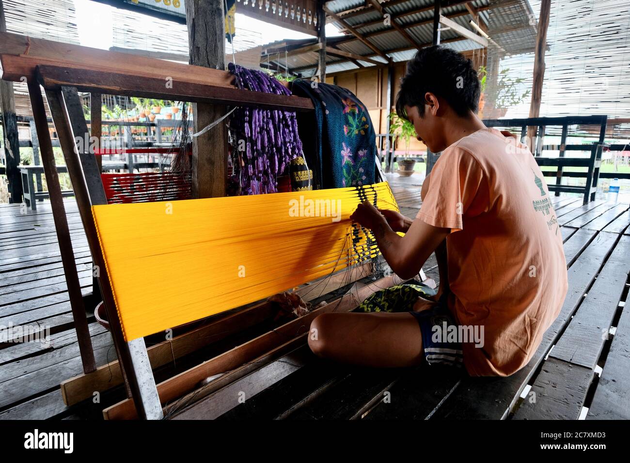 Lotus fibre weaving hi-res stock photography and images - Alamy