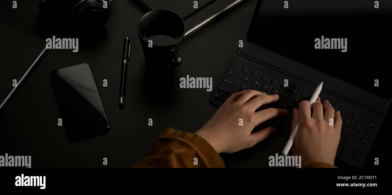 Overhead shot hands typing hi-res stock photography and images - Alamy