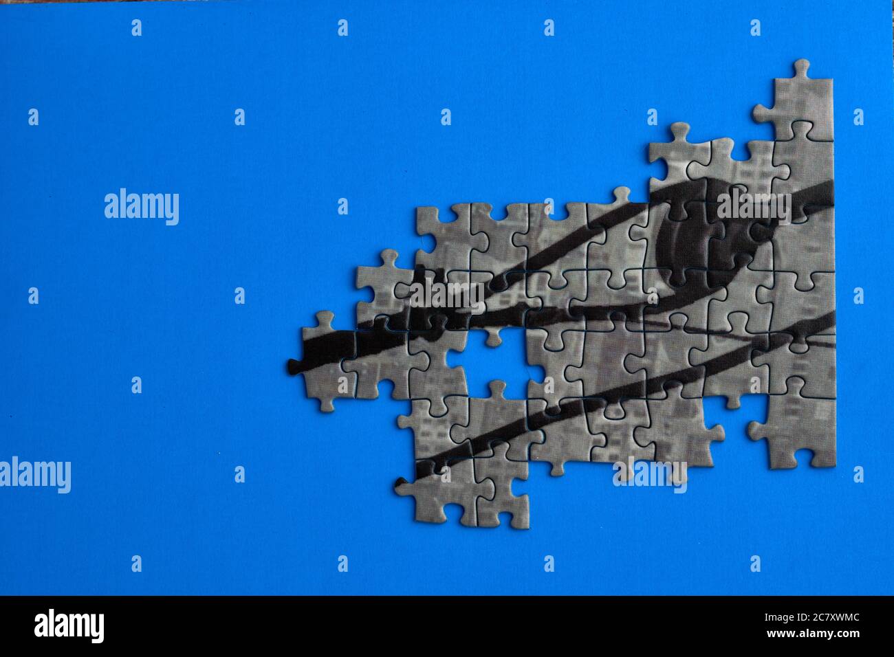 Half completed hi-res stock photography and images - Alamy