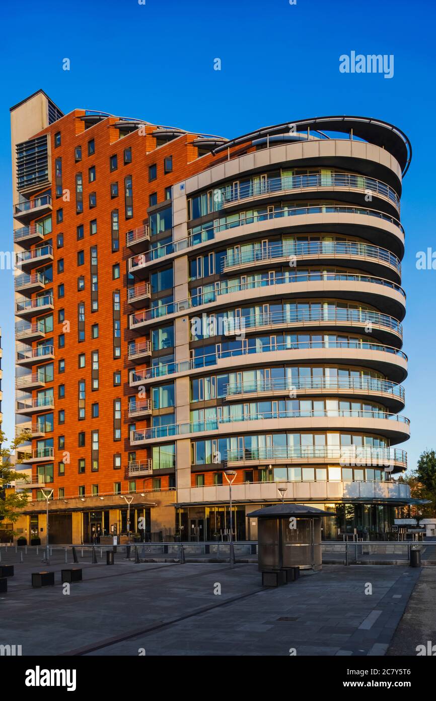 England, London, Putney, Putney Wharf Tower Stock Photo - Alamy