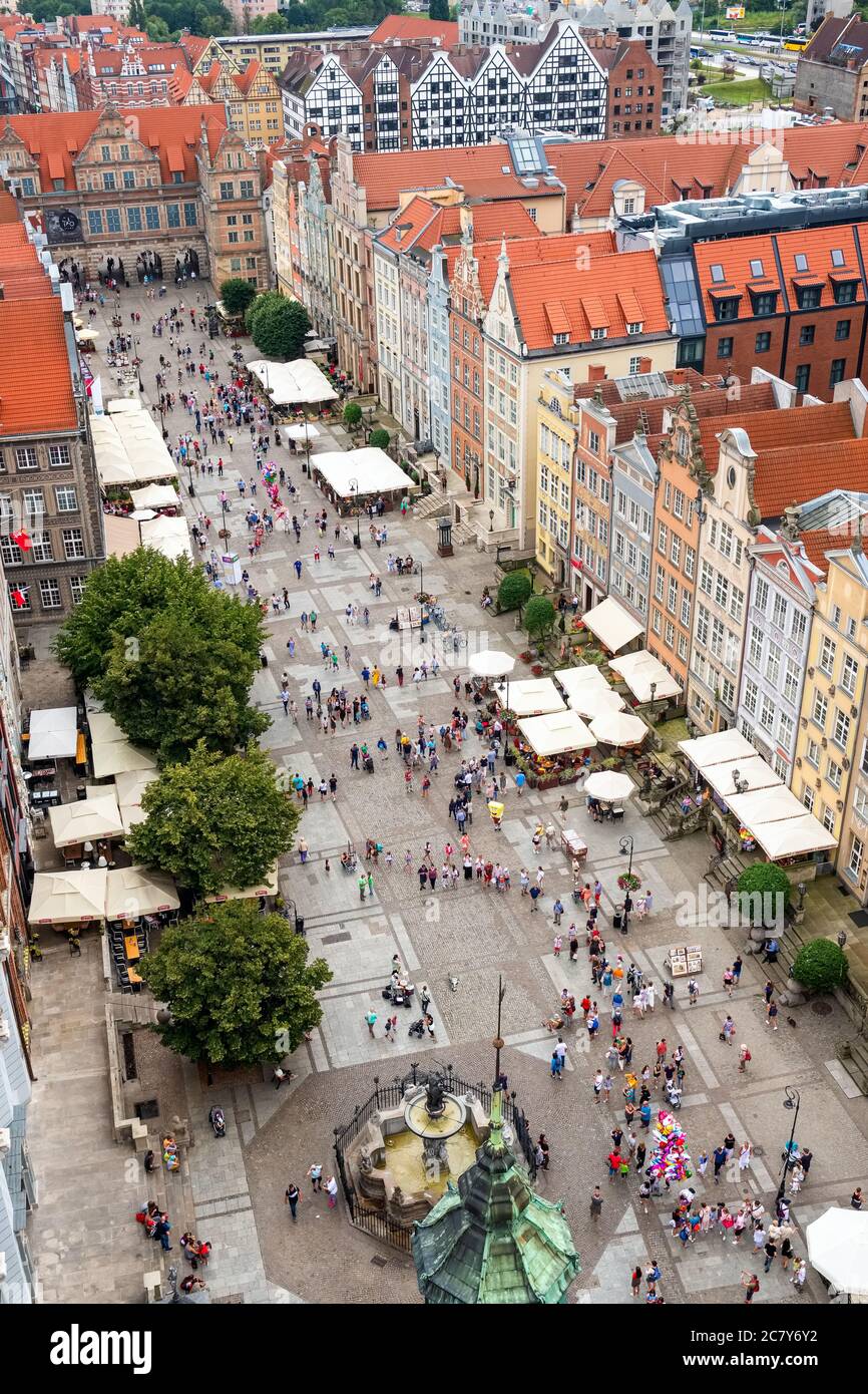 Gdansk street view hi-res stock photography and images - Alamy