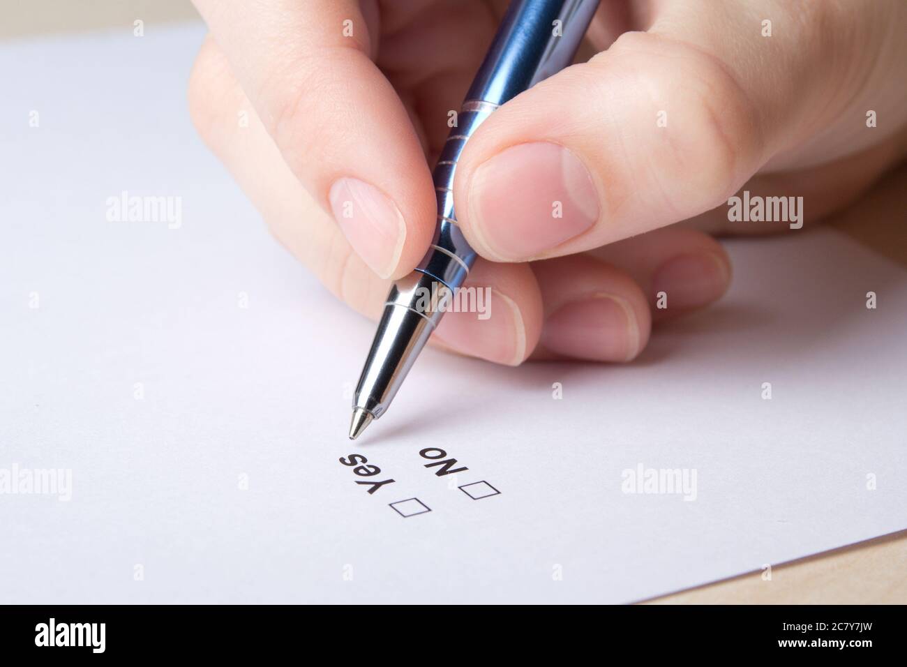 Questionnaire form filling yes no hi-res stock photography and images ...