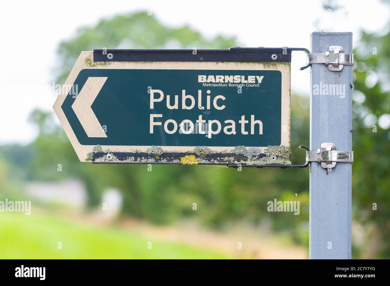 Barnsley public footpath hi-res stock photography and images - Alamy