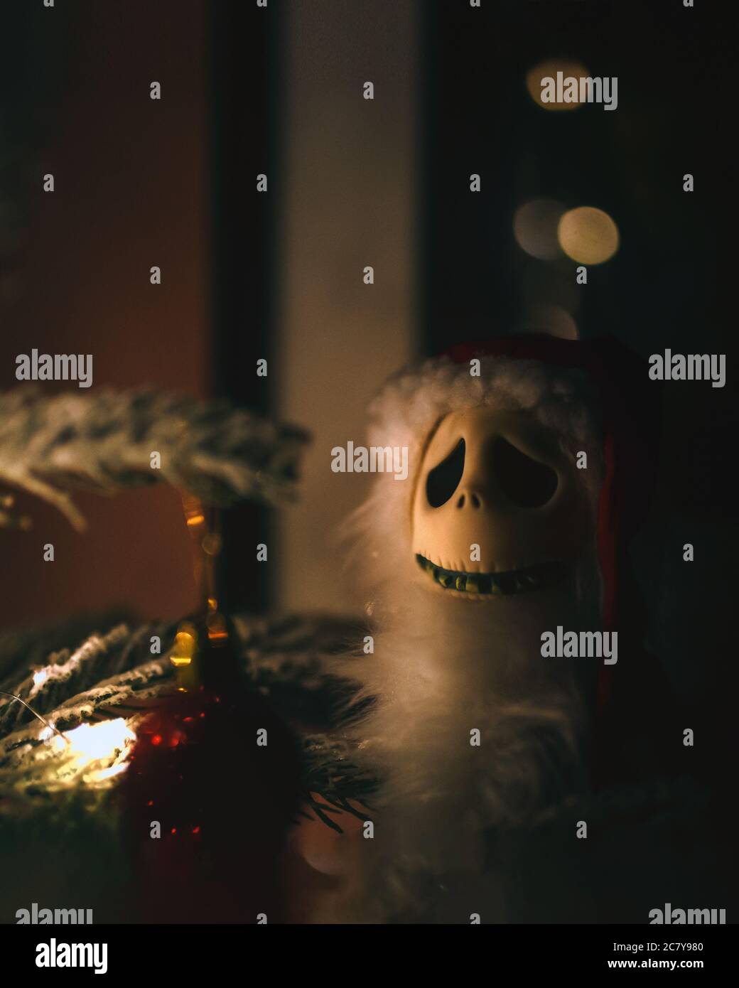 Spooky scary xmas hi-res stock photography and images - Alamy