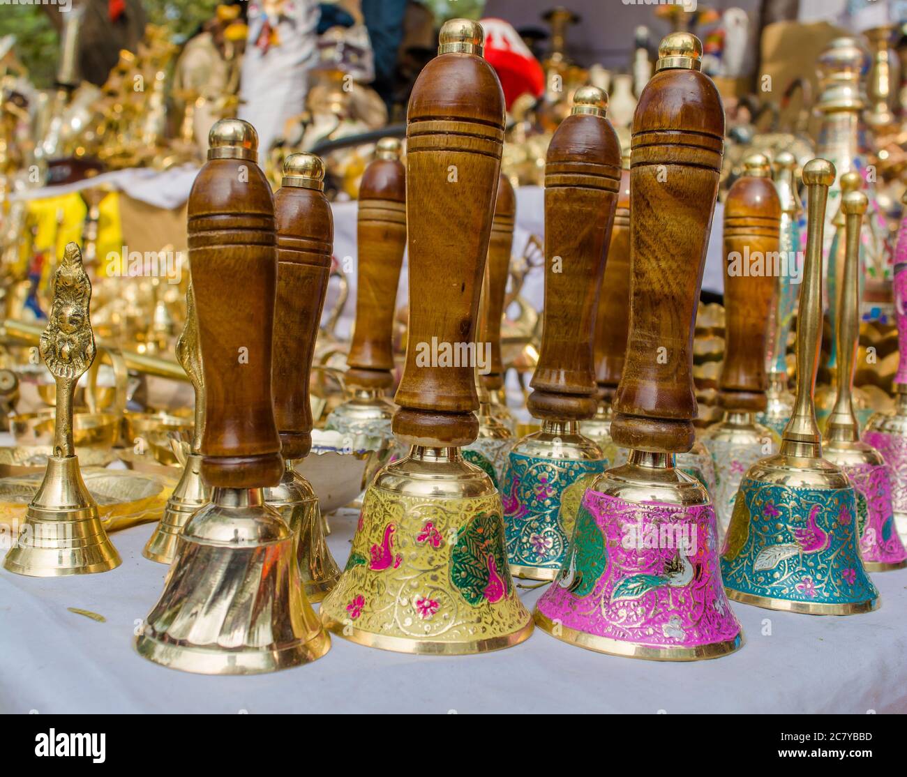 Handicraft tradition hi-res stock photography and images - Alamy