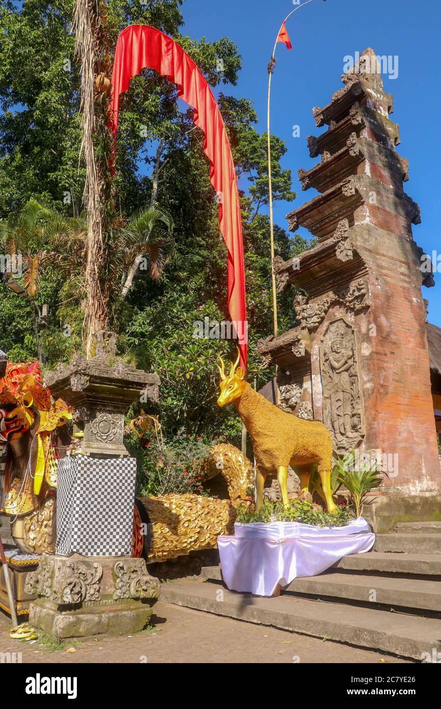 A statue of a roe deer in a Hindu temple that represents good and ...