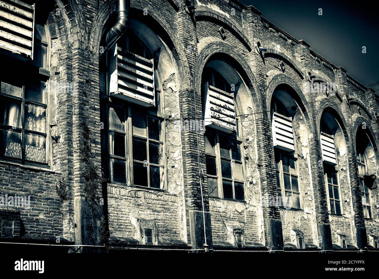 Old textile factory hi-res stock photography and images - Alamy