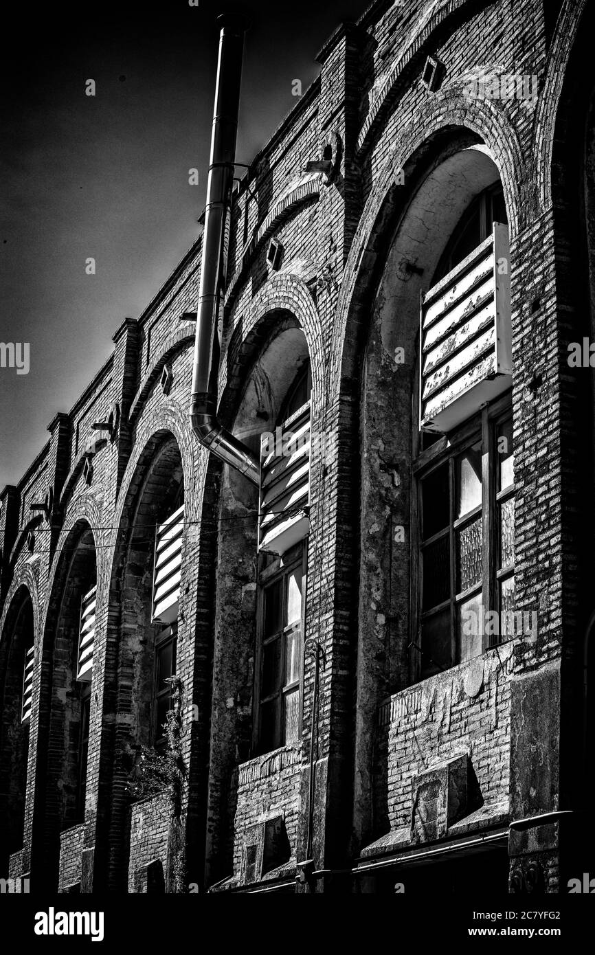 Old textile factory hi-res stock photography and images - Alamy