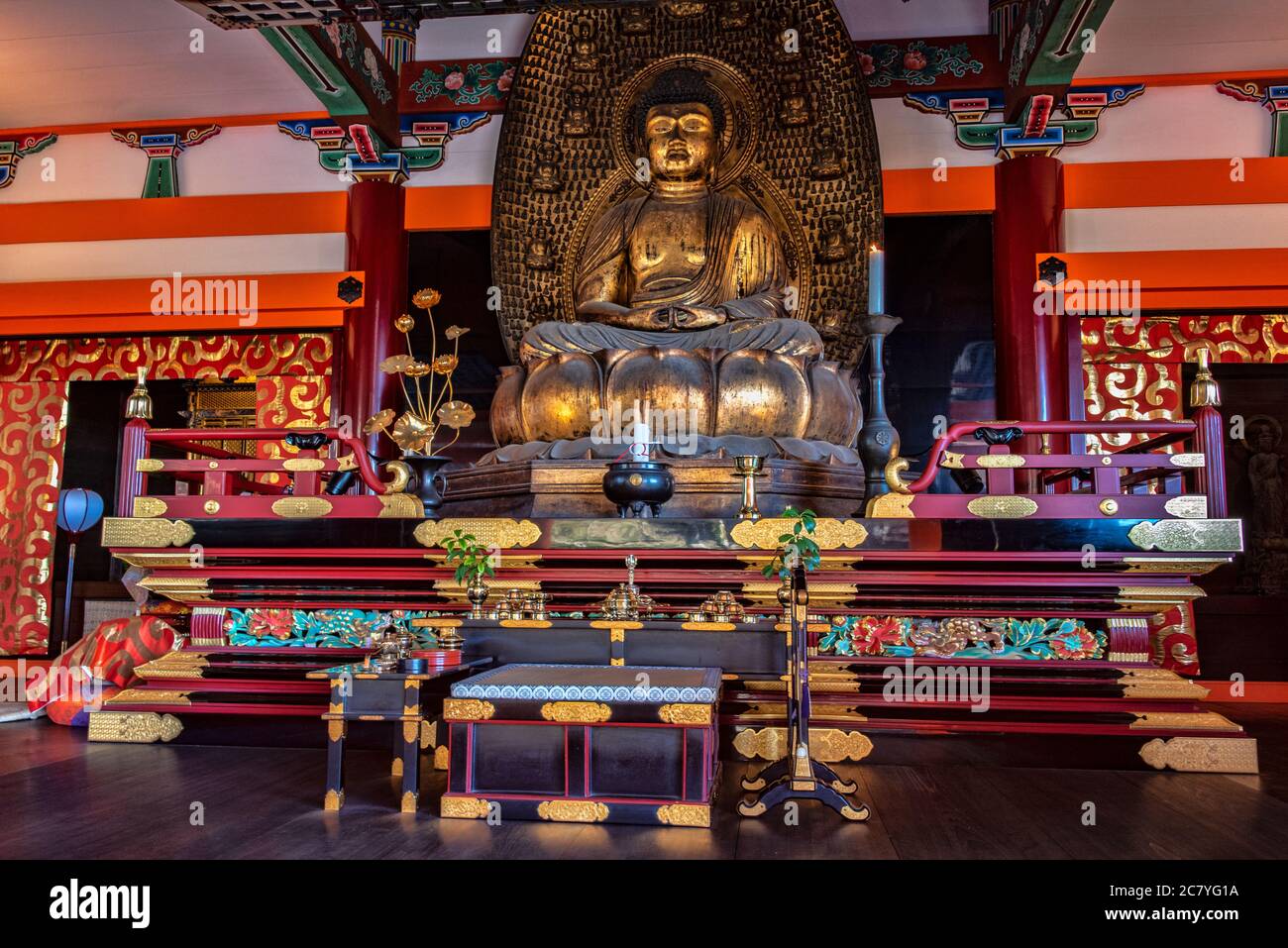 Buddha statue, Kiyomizu-dera temple, Kyoto, Japan Stock Photo - Alamy