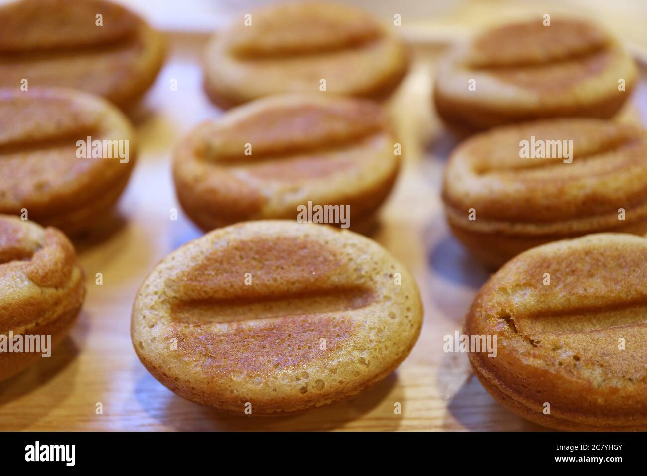 Bean shaped tray hi-res stock photography and images - Alamy