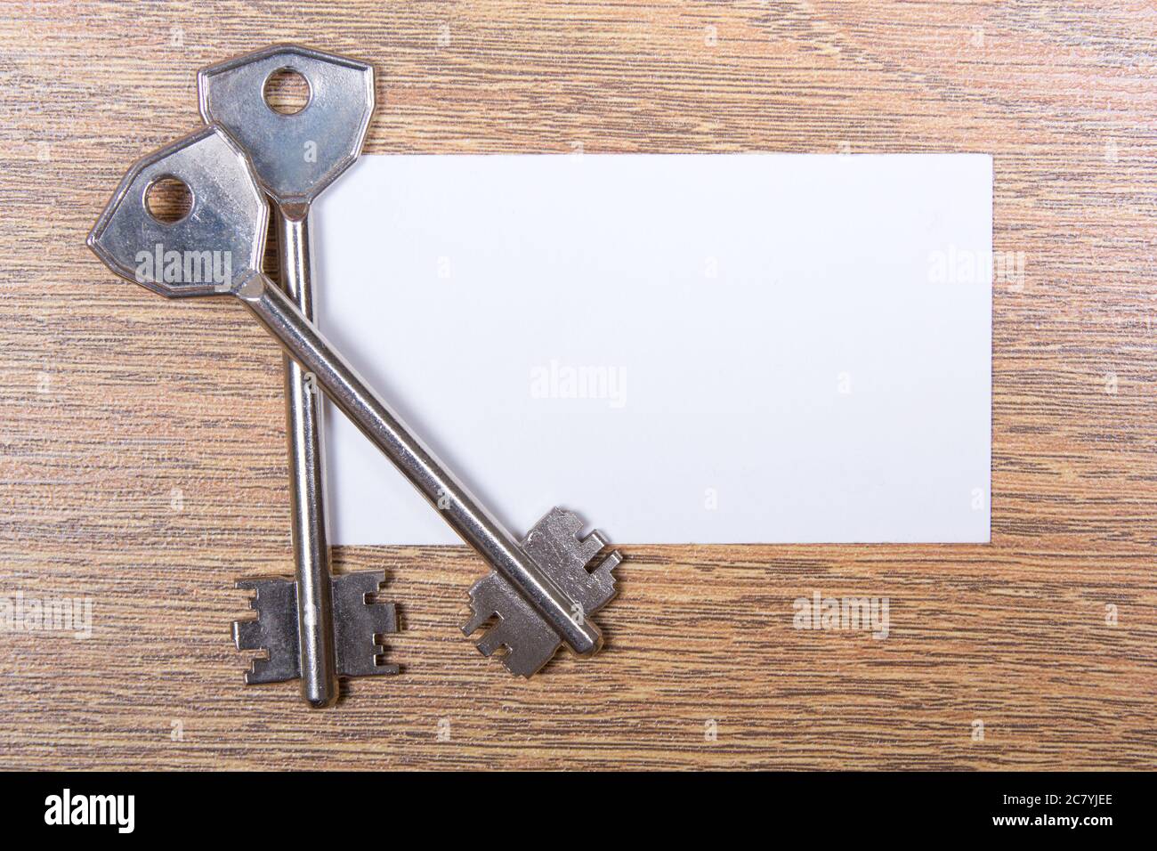 Old key and tag close up isolated hi-res stock photography and images ...