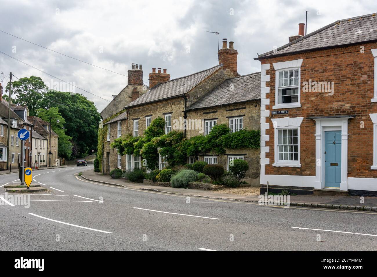 Olney high street hi-res stock photography and images - Alamy