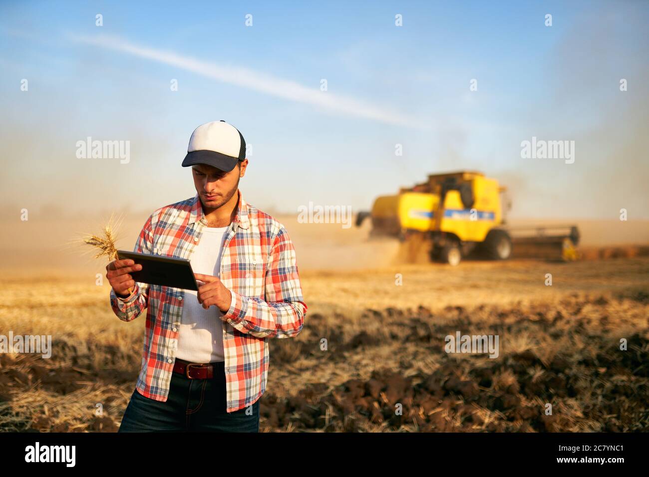 Crop yield map hi-res stock photography and images - Alamy
