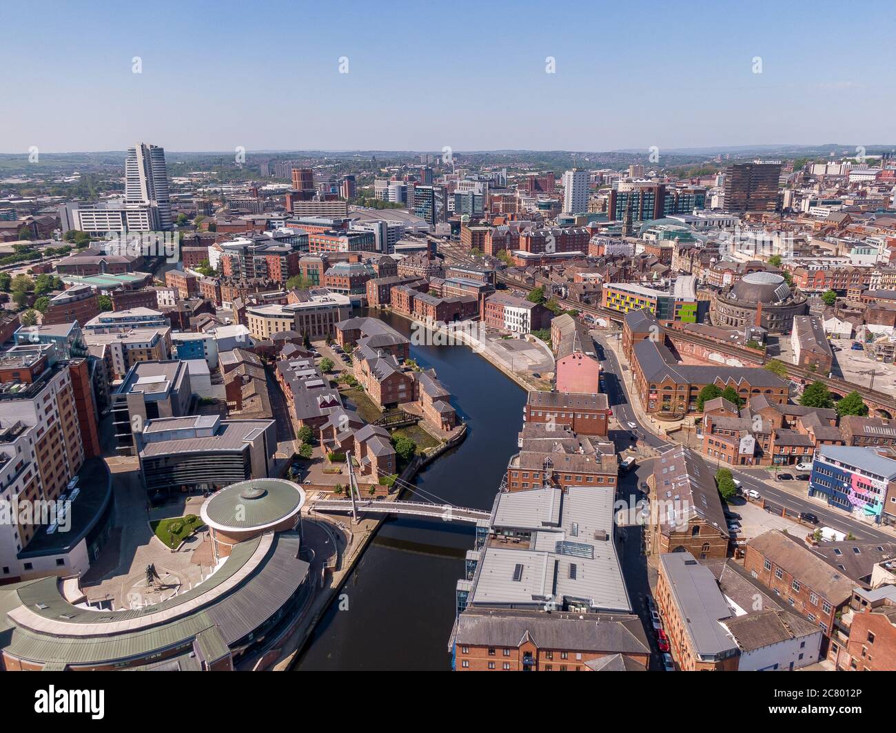 Leeds skyline panorama hi-res stock photography and images - Alamy