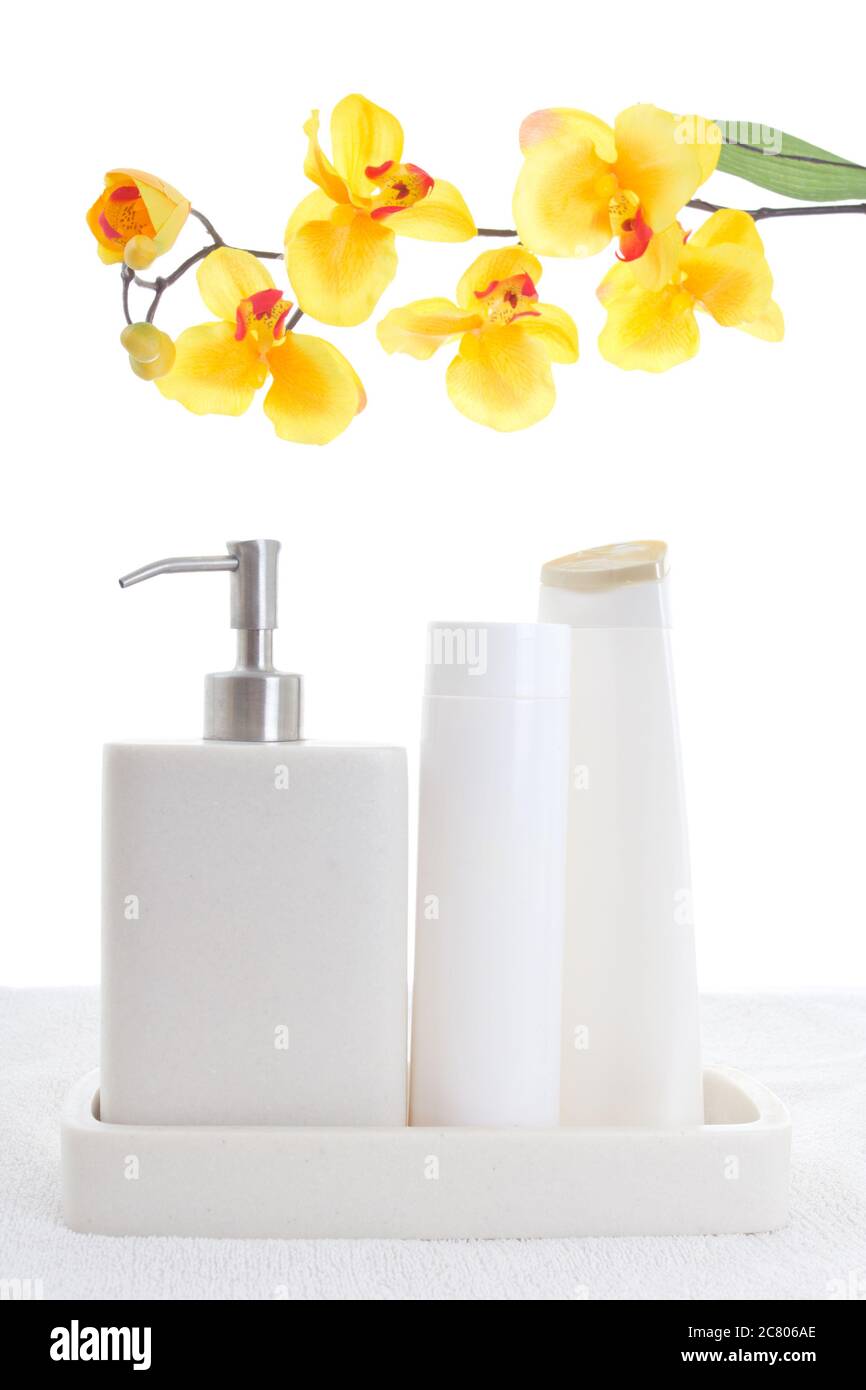 Natural shampoo, conditioner and soap with flowers Stock Photo - Alamy