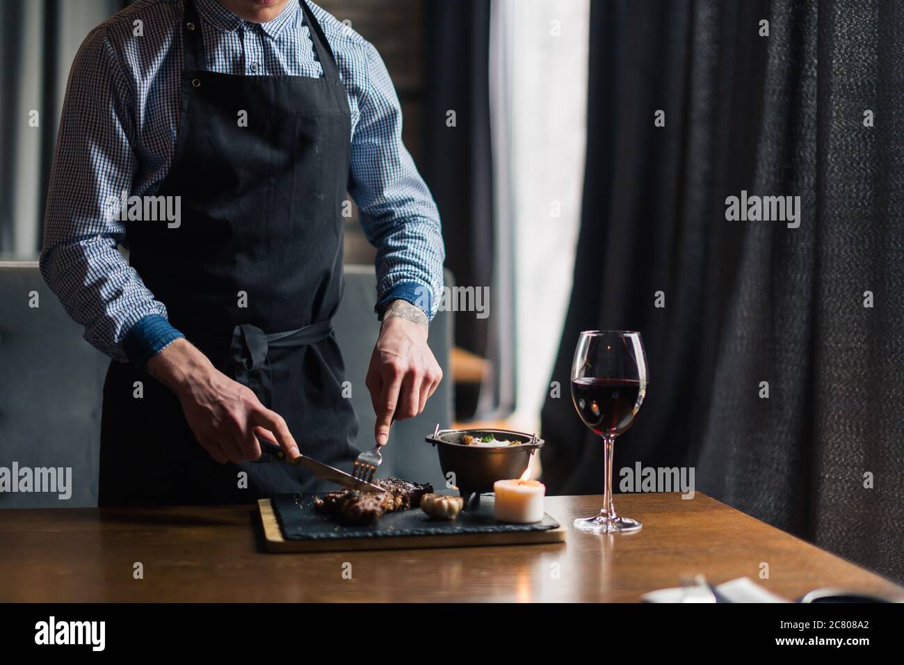 Man eating steak hi-res stock photography and images - Alamy
