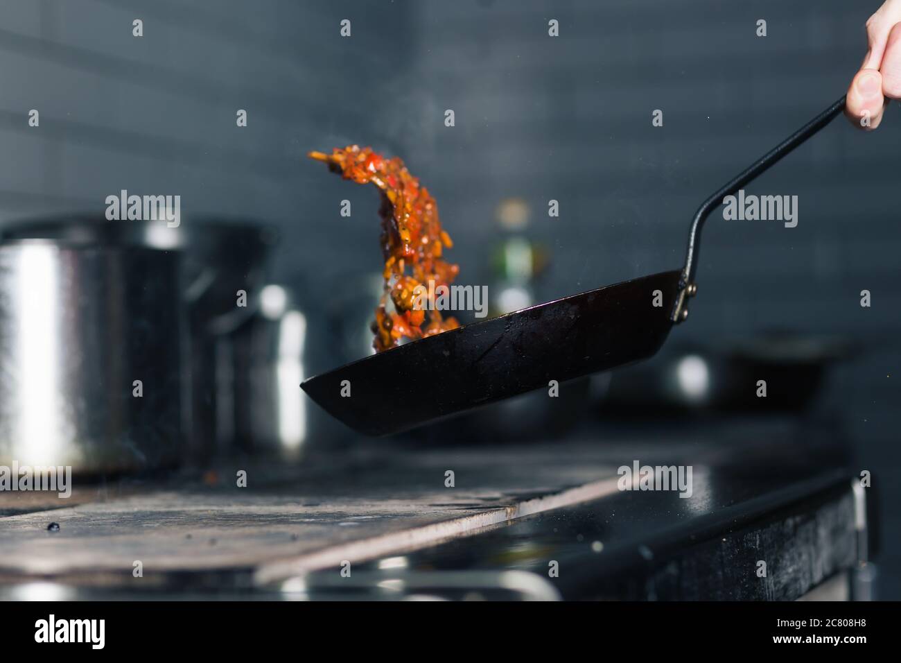 Stir fire hi-res stock photography and images - Alamy