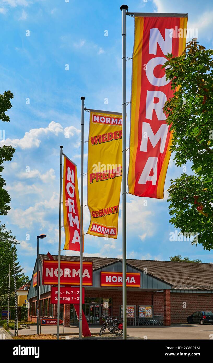 Norma logo High Resolution Stock Photography and Images - Alamy