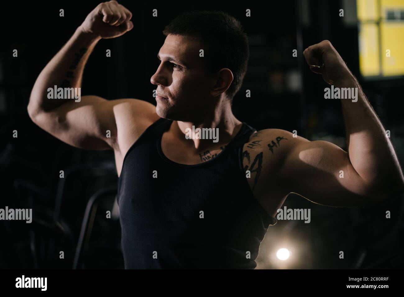 Handsome muscular man with perfect beautiful body wearing sportswear ...