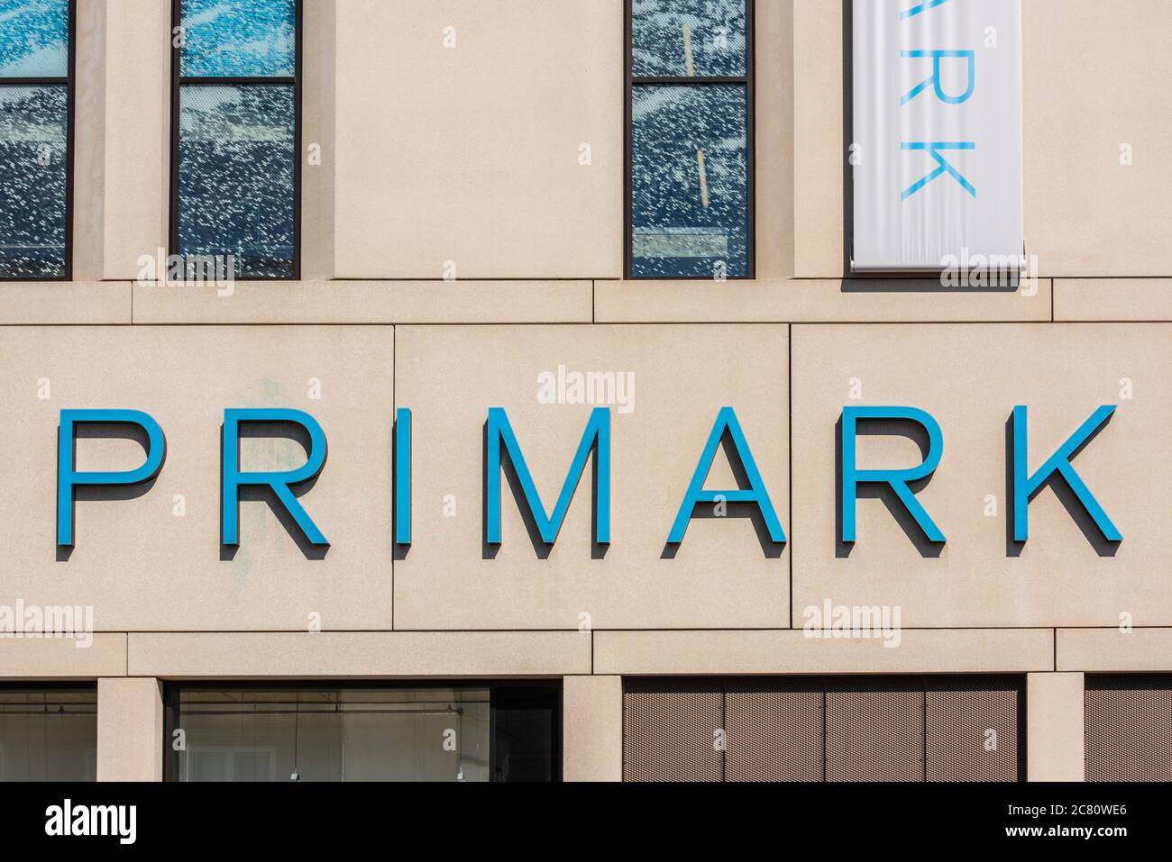 Primark label hi-res stock photography and images - Alamy