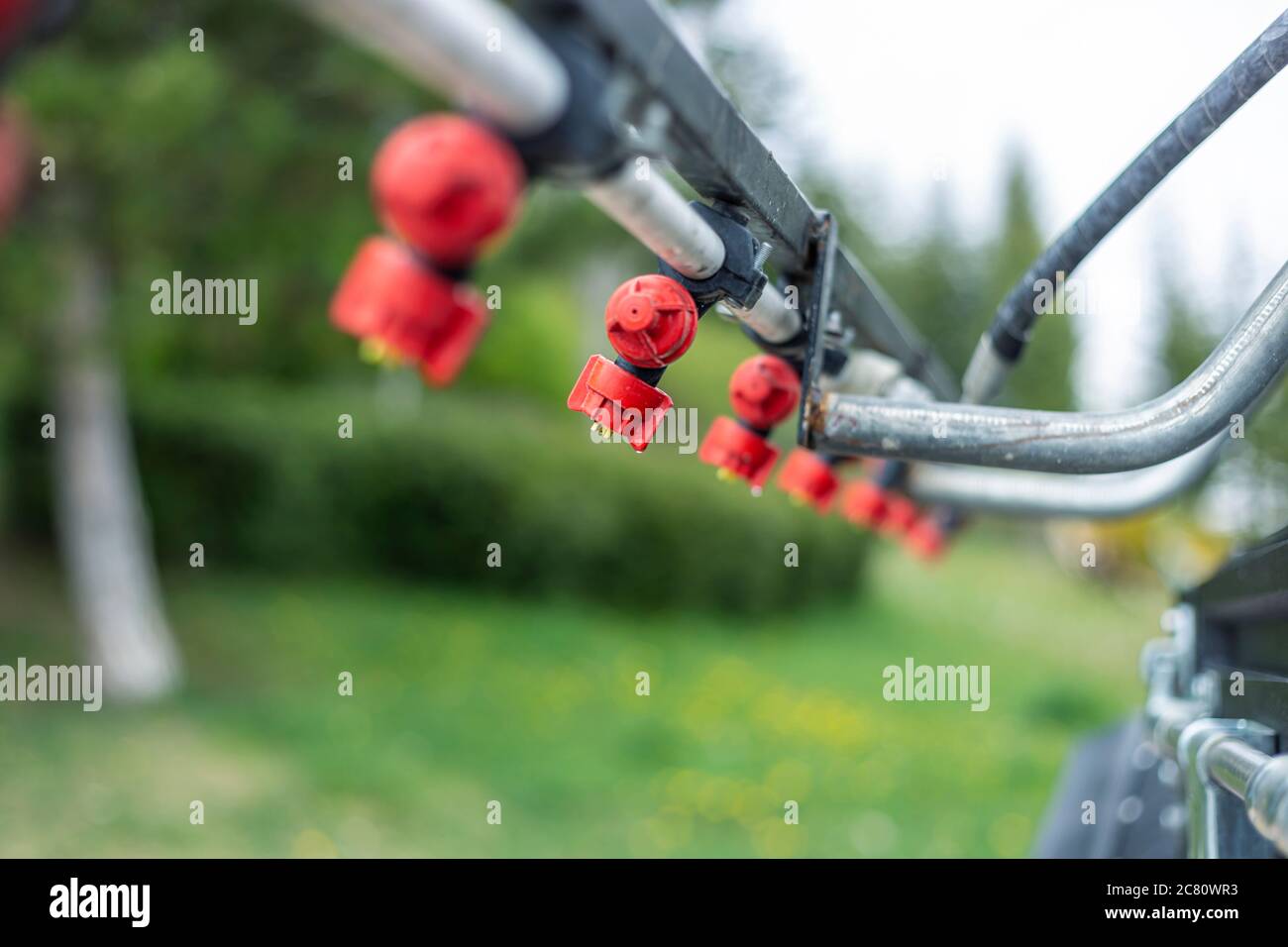 Pulverisation sanitizer and pesticide sprayer nozzle. Pulverisation ...