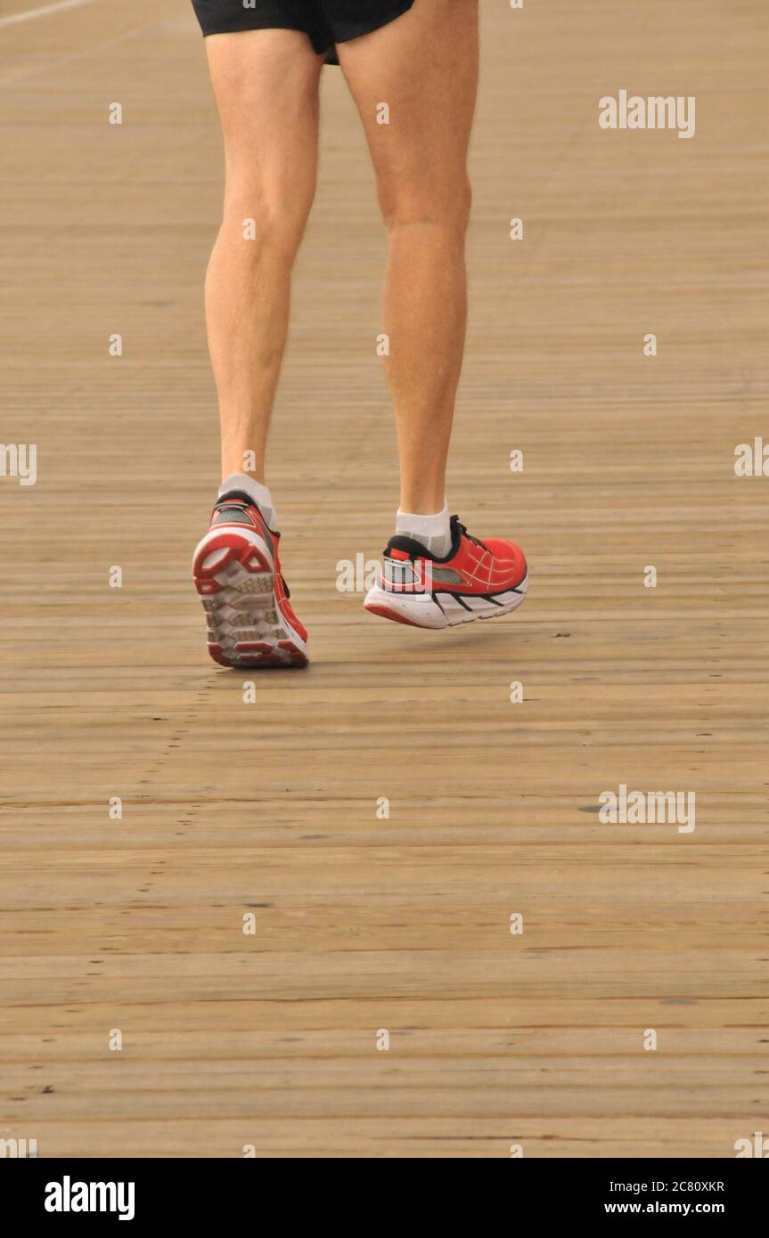 Healthy lifestyle runners hi-res stock photography and images - Alamy