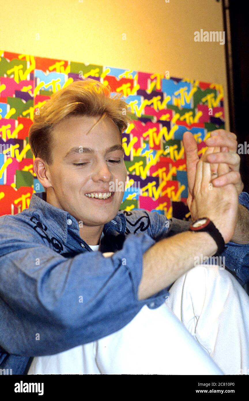 Donovan pop singer hi-res stock photography and images - Alamy