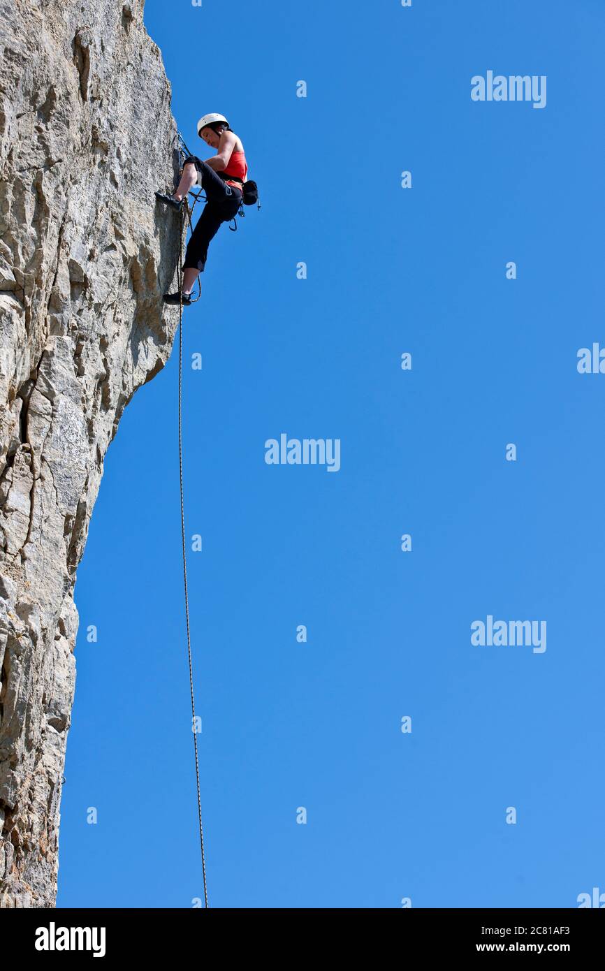 Limestone face climbing hi-res stock photography and images - Alamy