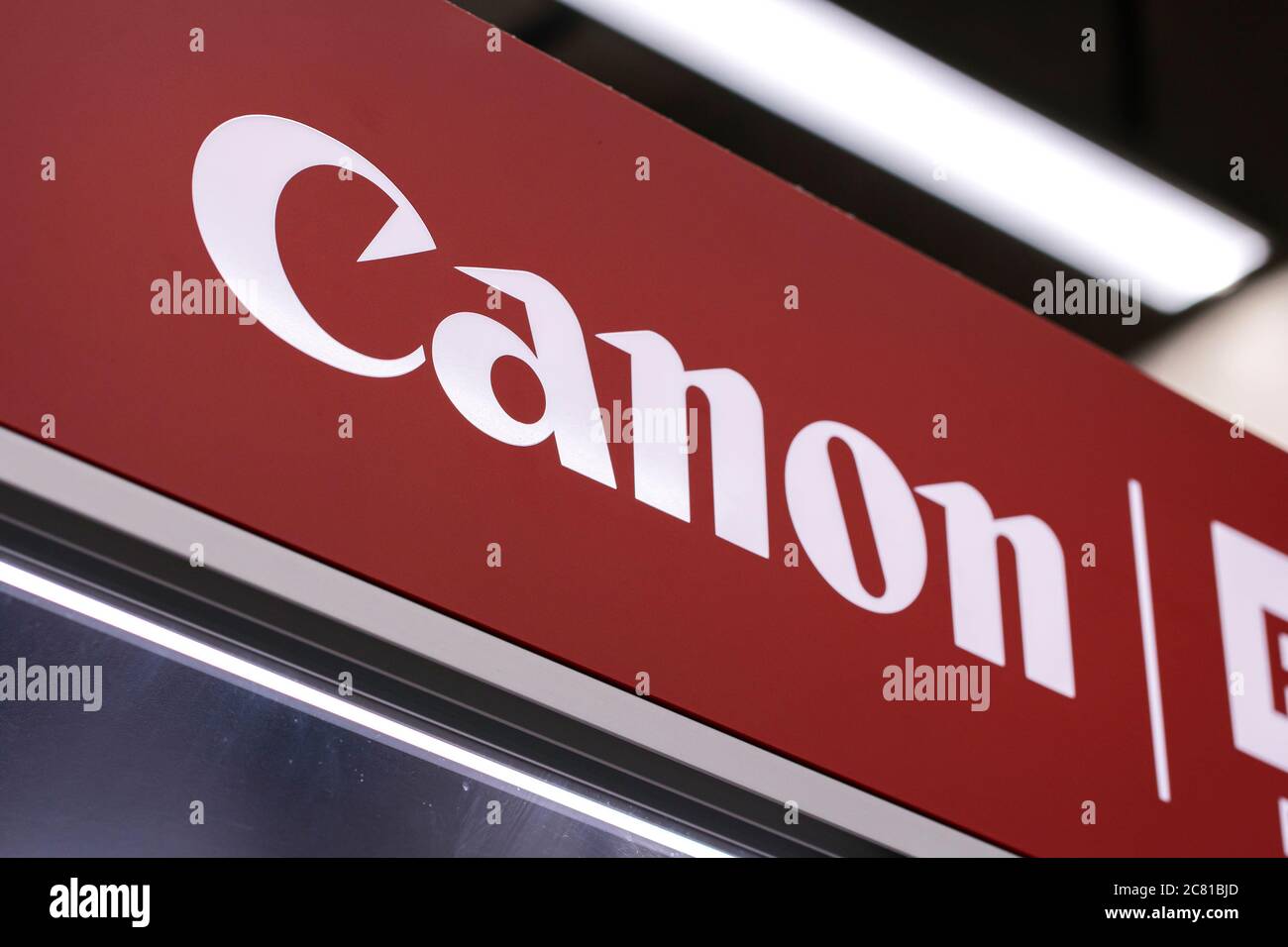 Canon logo hi-res stock photography and images - Alamy
