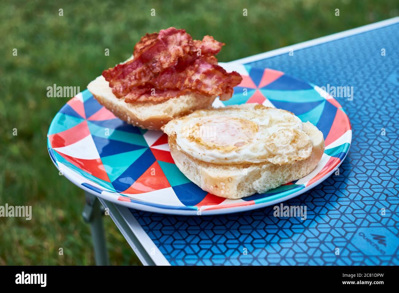 Bacon & egg breakfast bap Stock Photo - Alamy