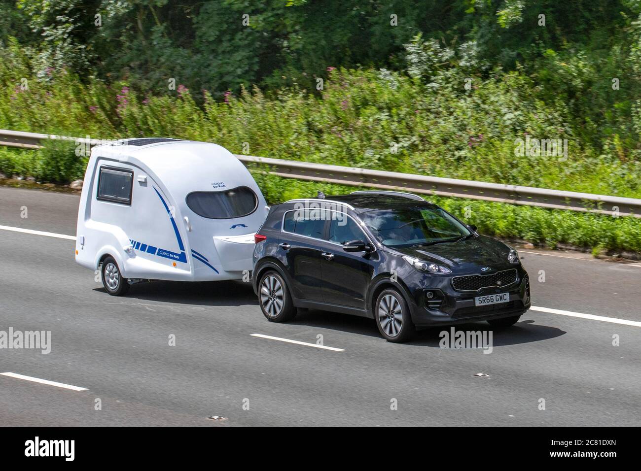 Tear drop campers hi-res stock photography and images - Alamy