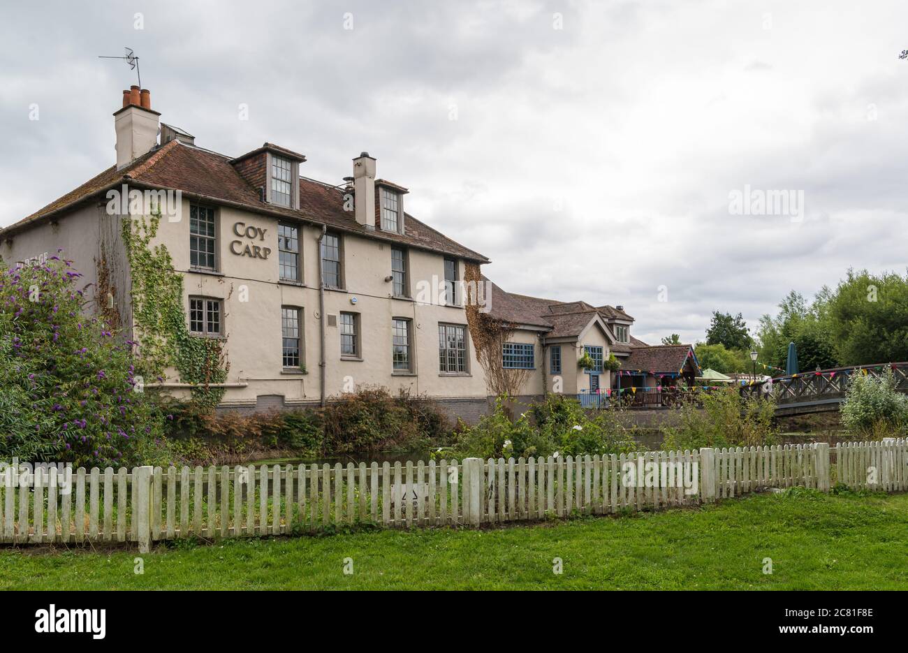 The Coy Carp pub and restaurant standing between the Grand Union Canal ...