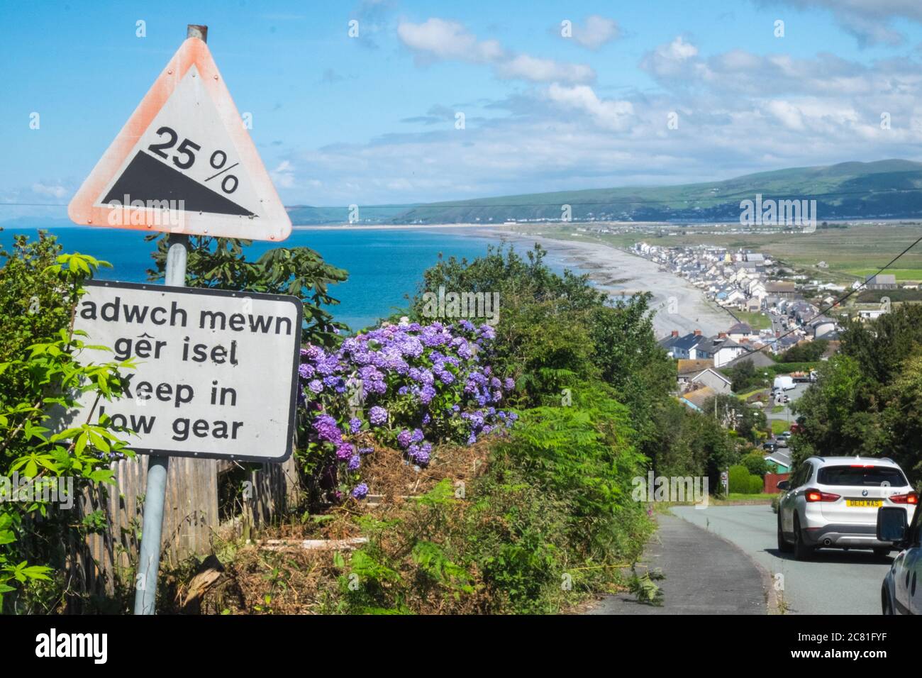 Steep,road,street,at,incline,decline,steep,steepness,of,25%,.Photograph ...