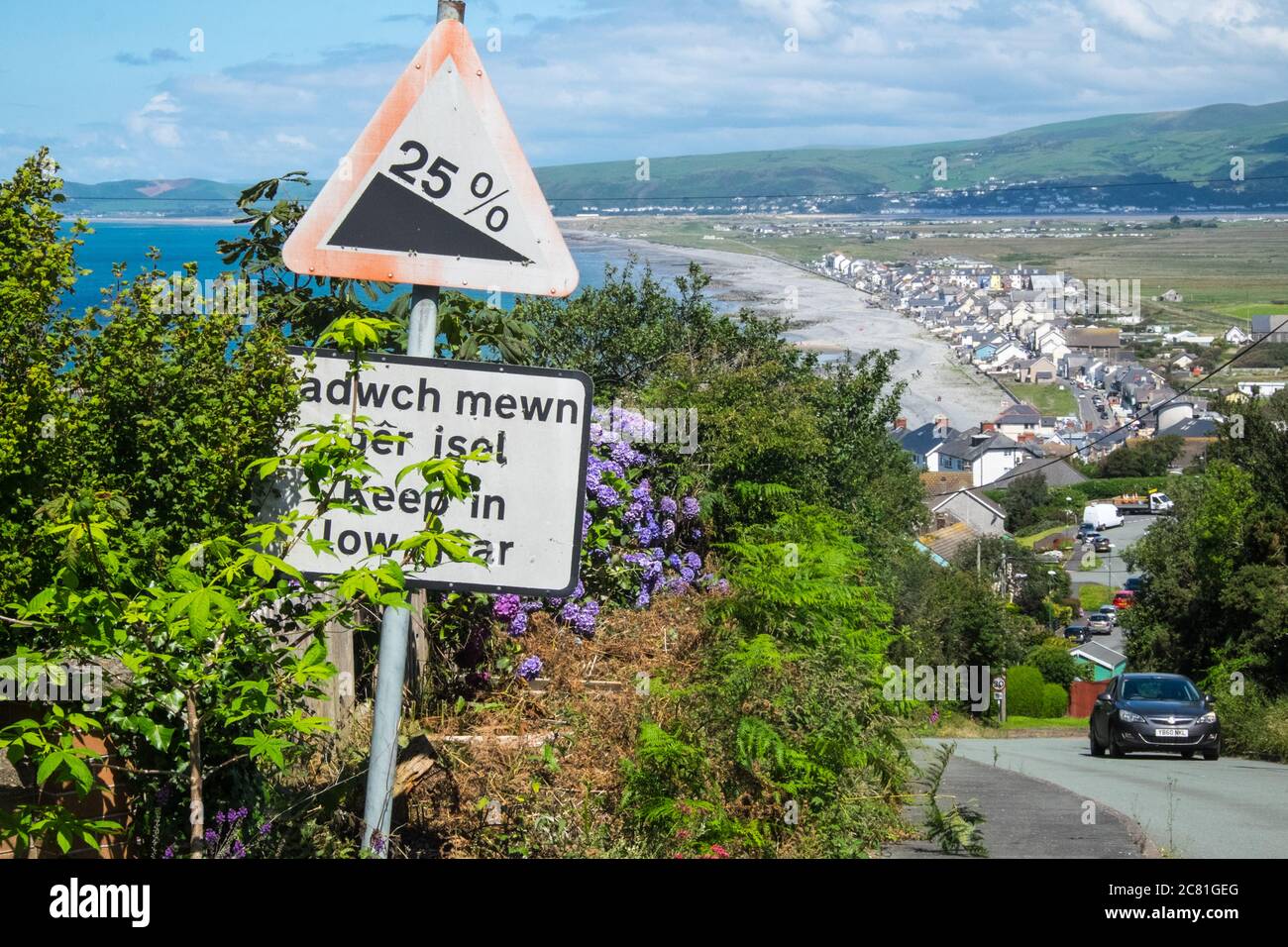 Steep,road,street,at,incline,decline,steep,steepness,of,25%,.Photograph ...
