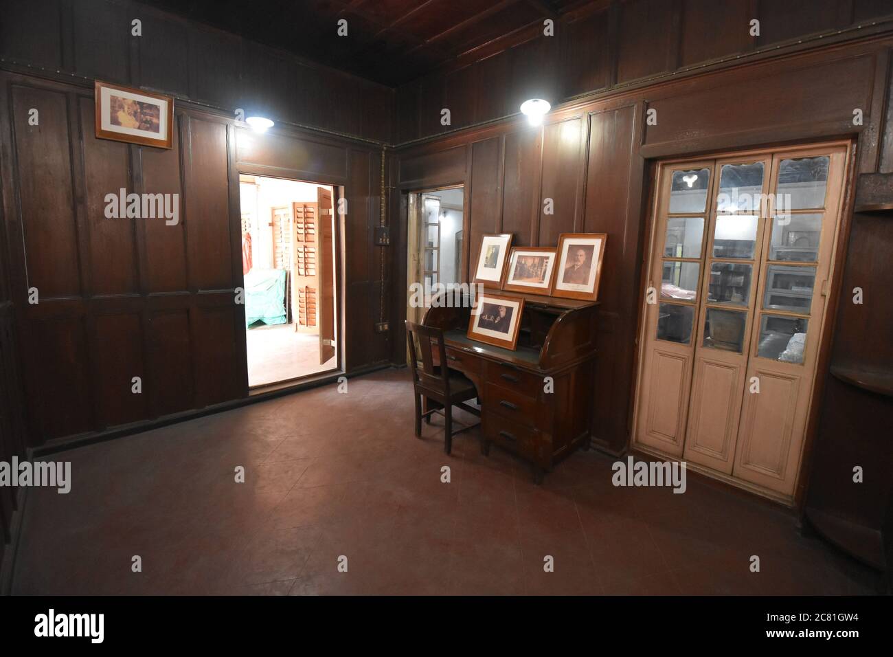 Study of Sir Jagadish Chandra Bose (1858-1937) and Lady Abala Bose ...