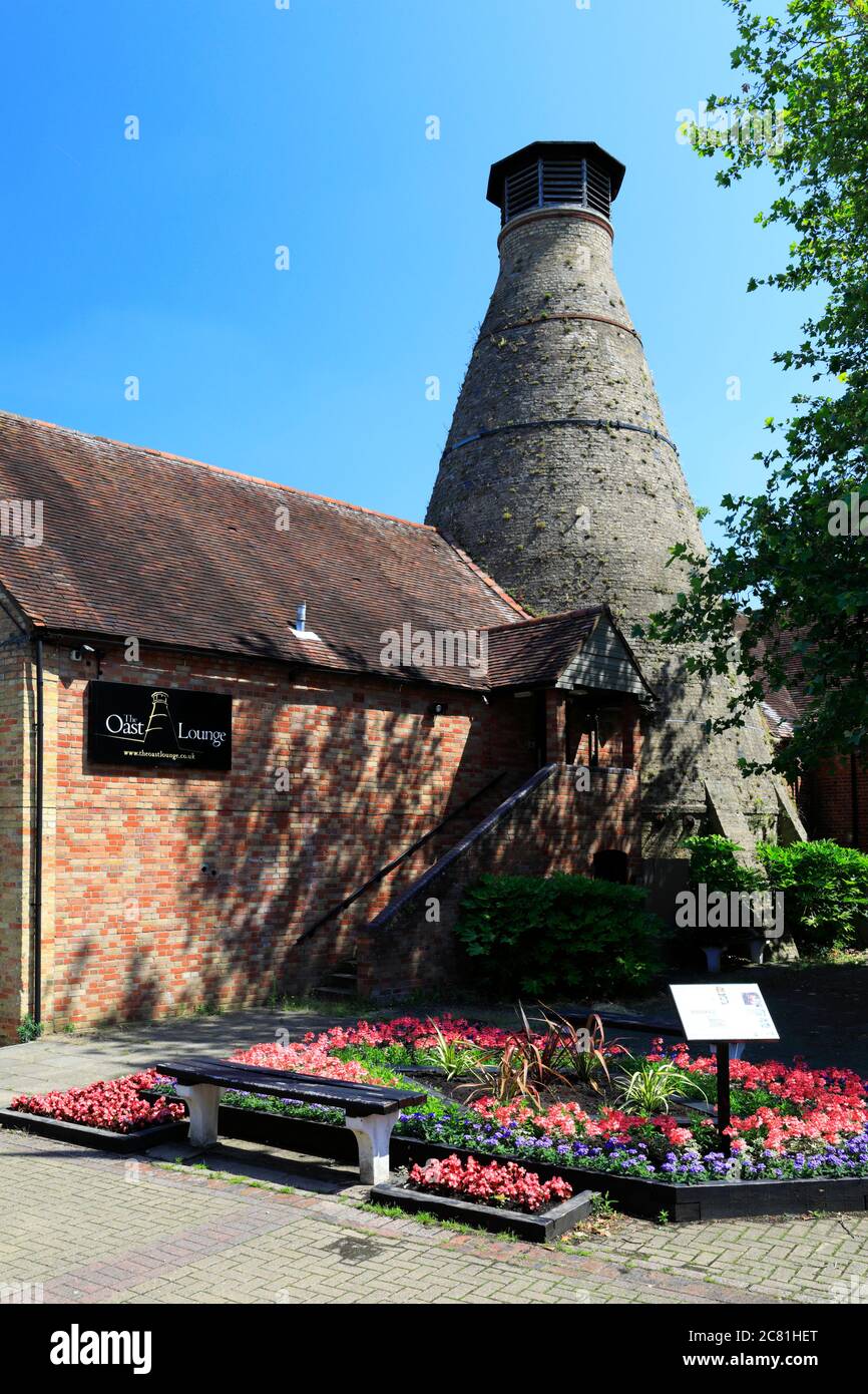 Priory centre st neots hi-res stock photography and images - Alamy