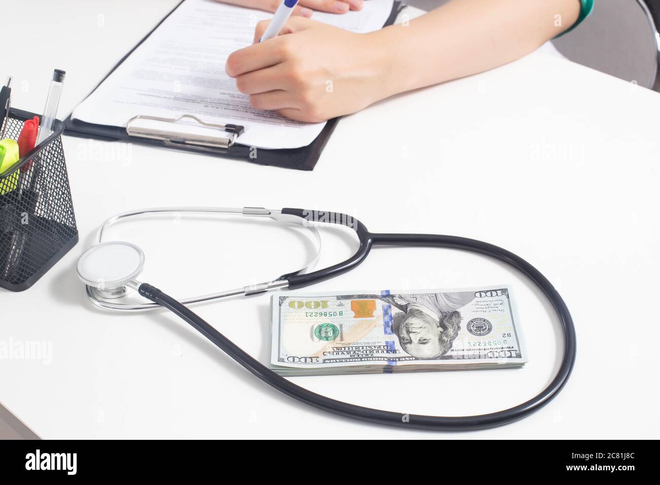 Bribing doctors hi-res stock photography and images - Alamy