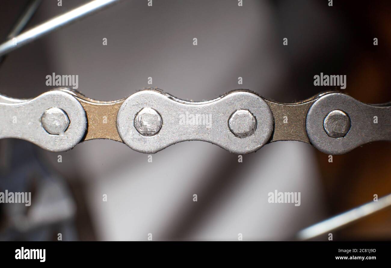 Roller chain link hi-res stock photography and images - Alamy