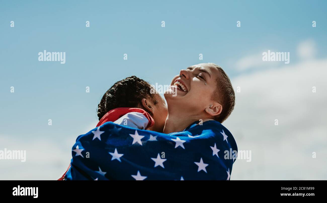 Hug sport hi-res stock photography and images - Alamy