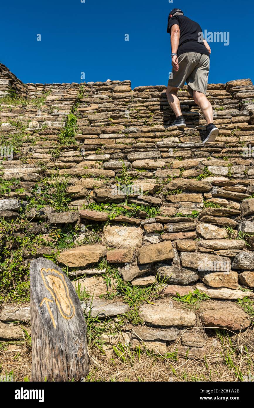 Steep stone steps ancient hi-res stock photography and images - Alamy