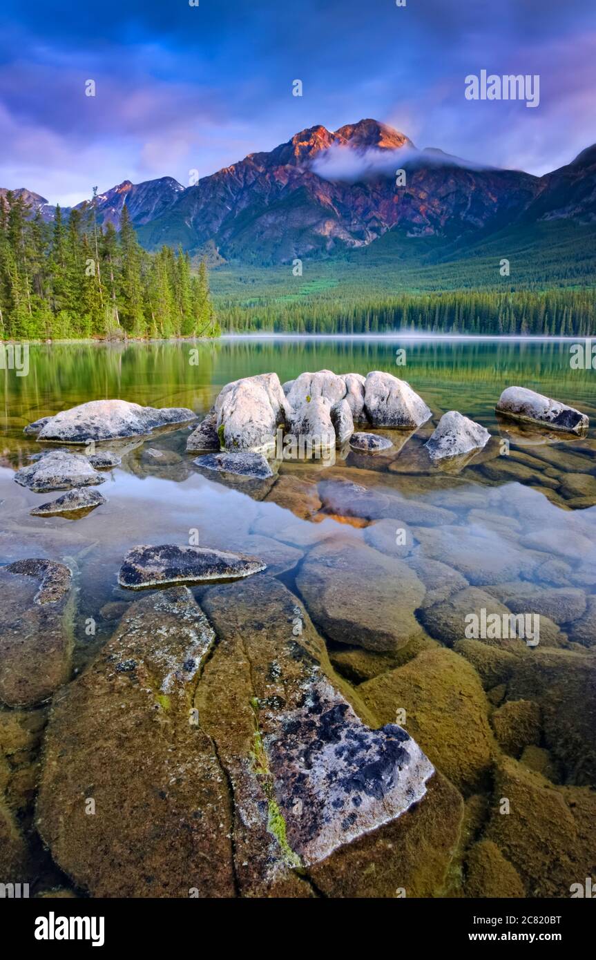 Pyramid falls hi-res stock photography and images - Alamy