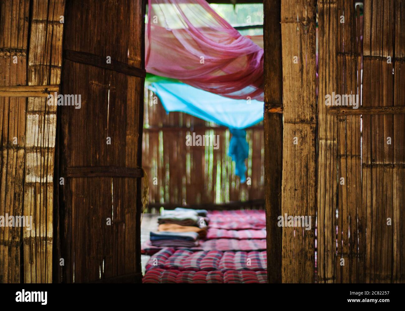 Mosquito nets hi-res stock photography and images - Alamy
