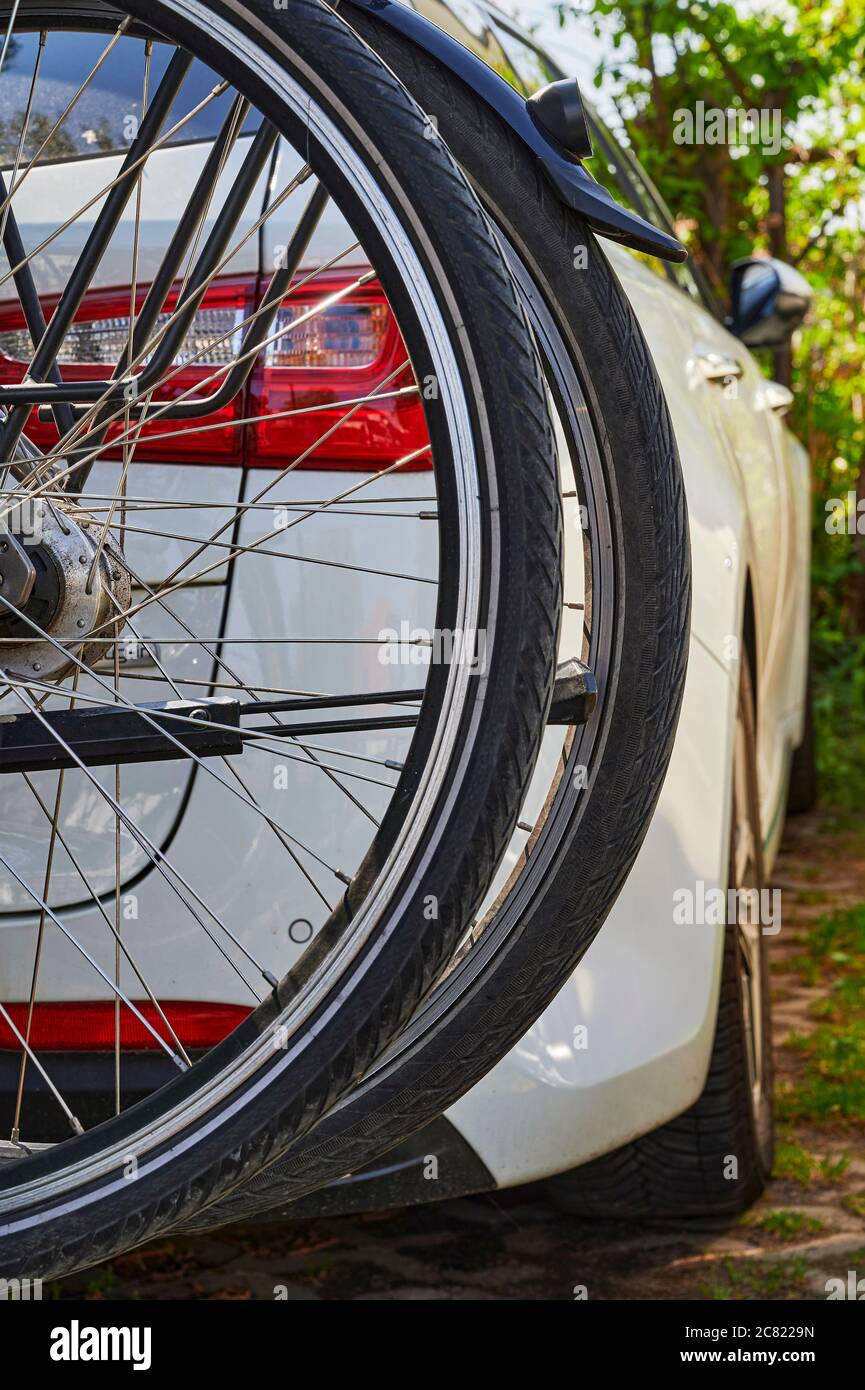 Car cycle carrier hi-res stock photography and images - Alamy