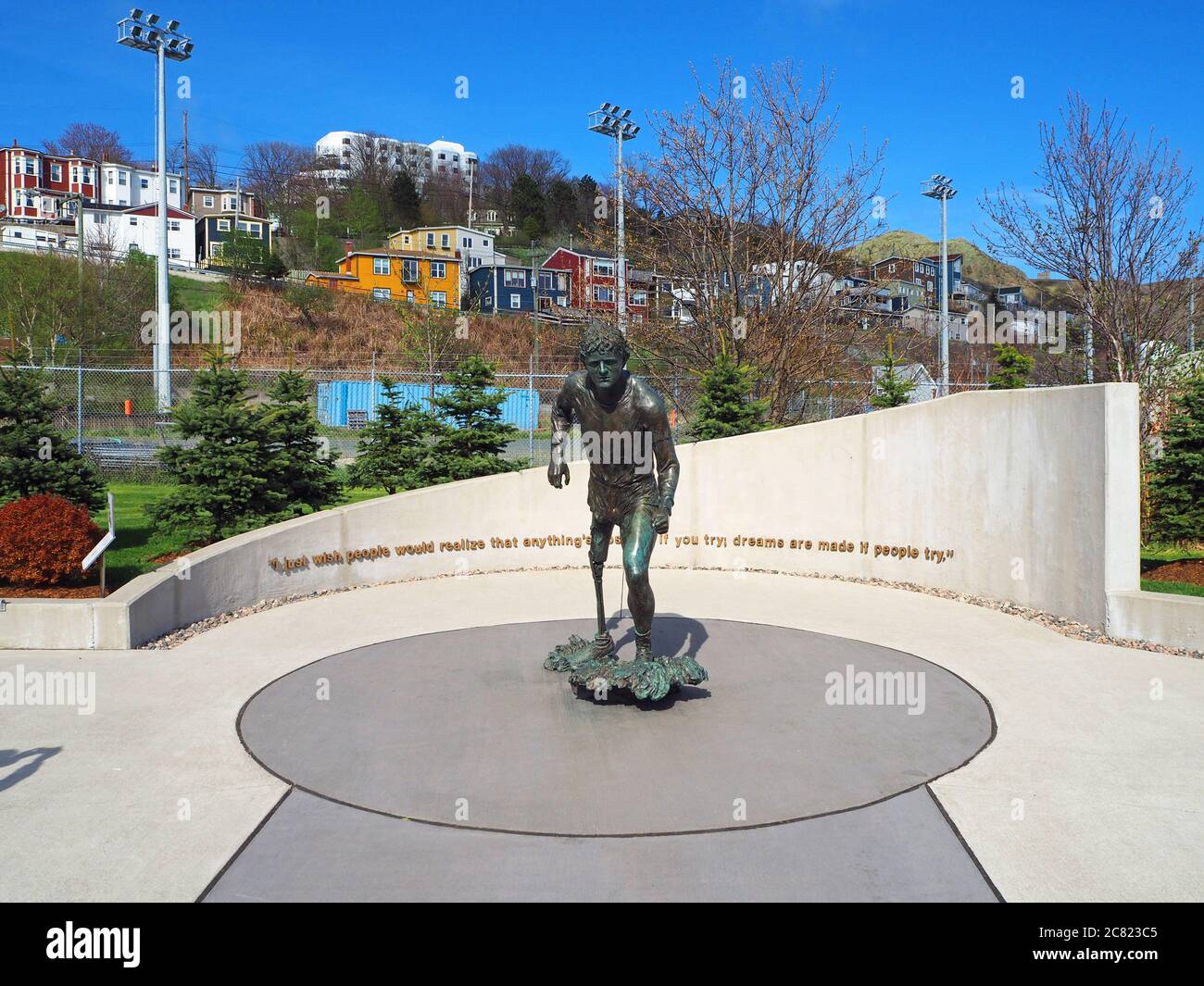 Terry fox statue hi-res stock photography and images - Alamy