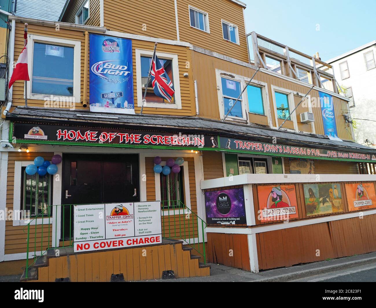 St johns newfoundland pub hi-res stock photography and images - Alamy